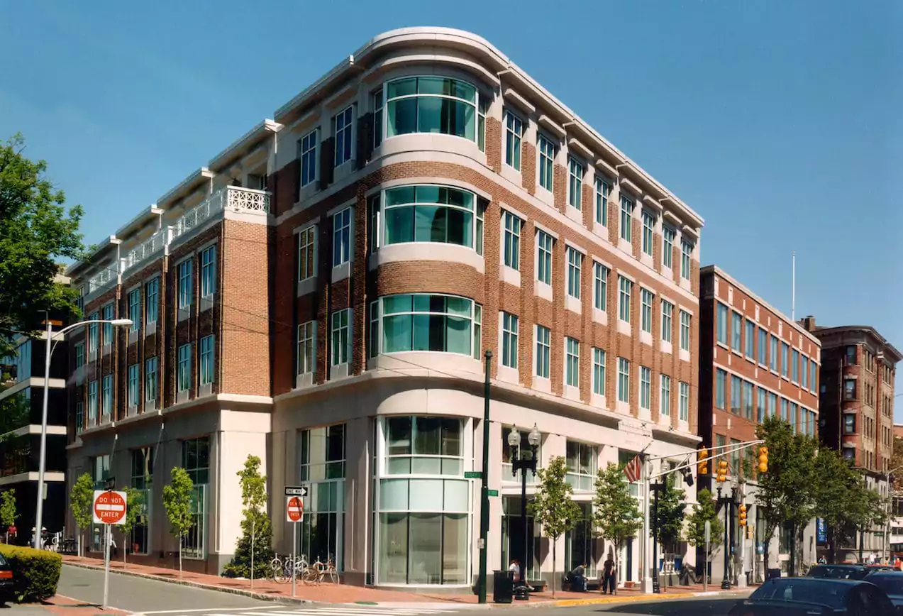 Mount Auburn Place | Cambridge, MA - Bulfinch
